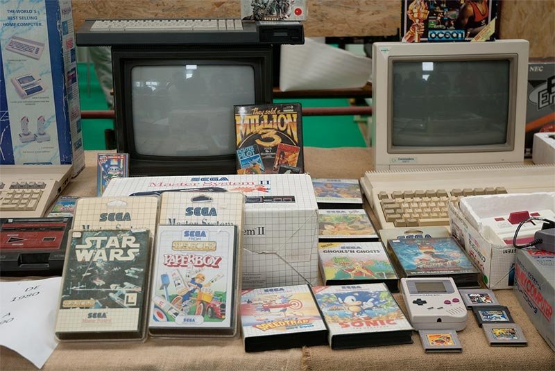 Old School Gamer? Here's The Best Sites To Buy Retro Games Online