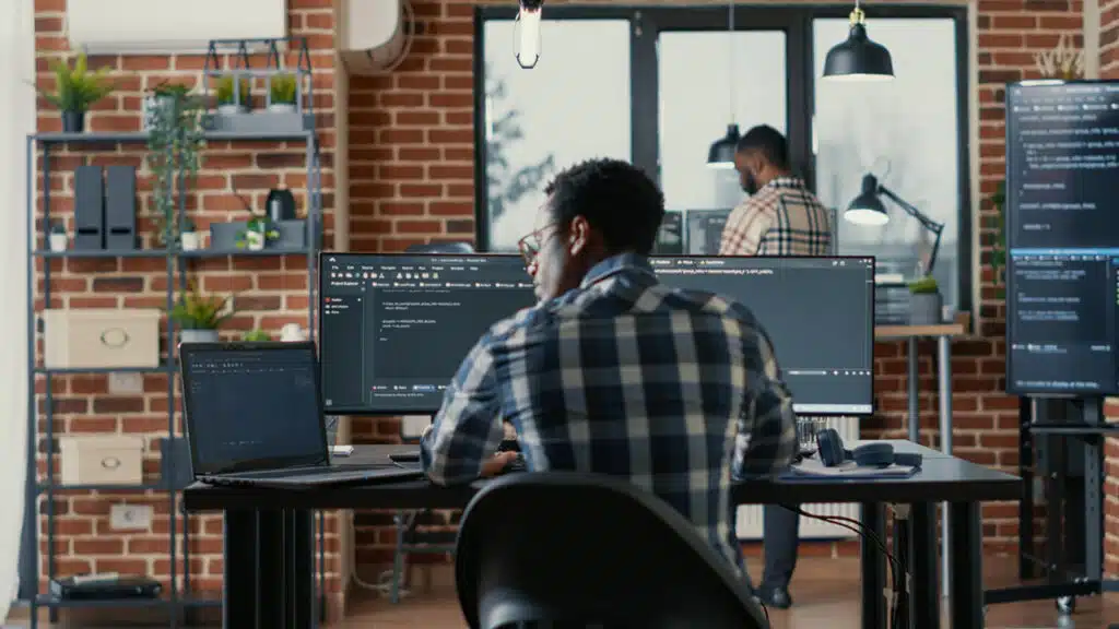 How To Become A Full Stack Web And Mobile App Developer | Geeky Matters